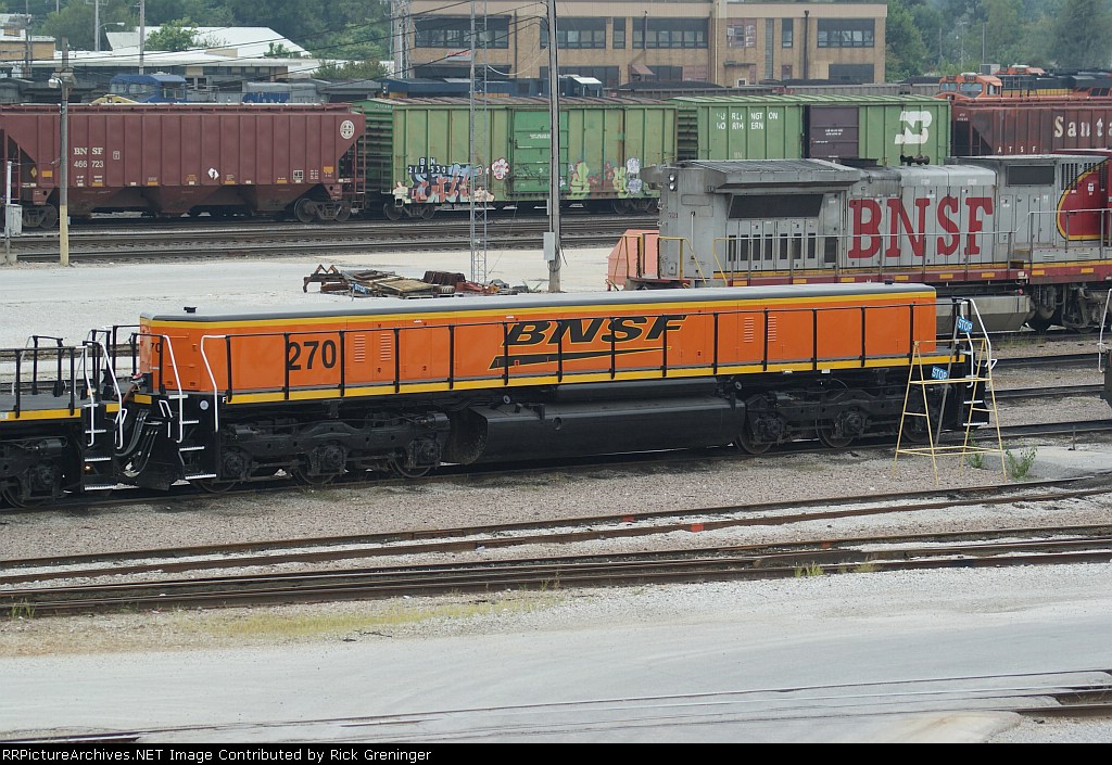 BNSF 270